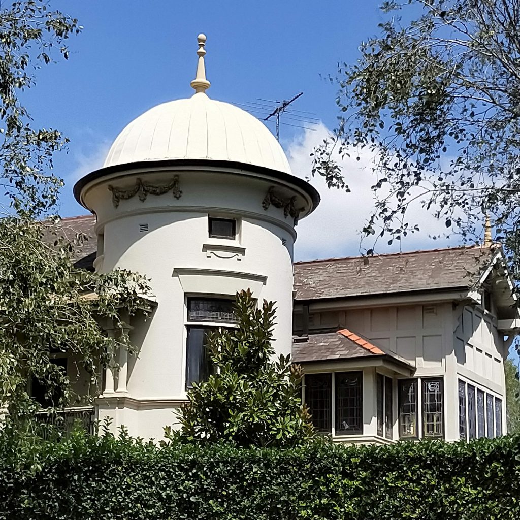 Why we love Queen Anne-style cottages - RealEstate Content